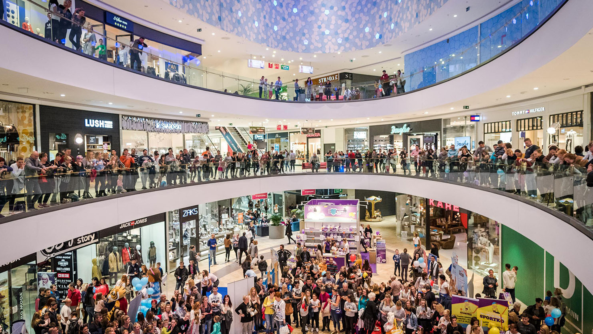 2.advice | professional real estate services Leasing - shopping center ...